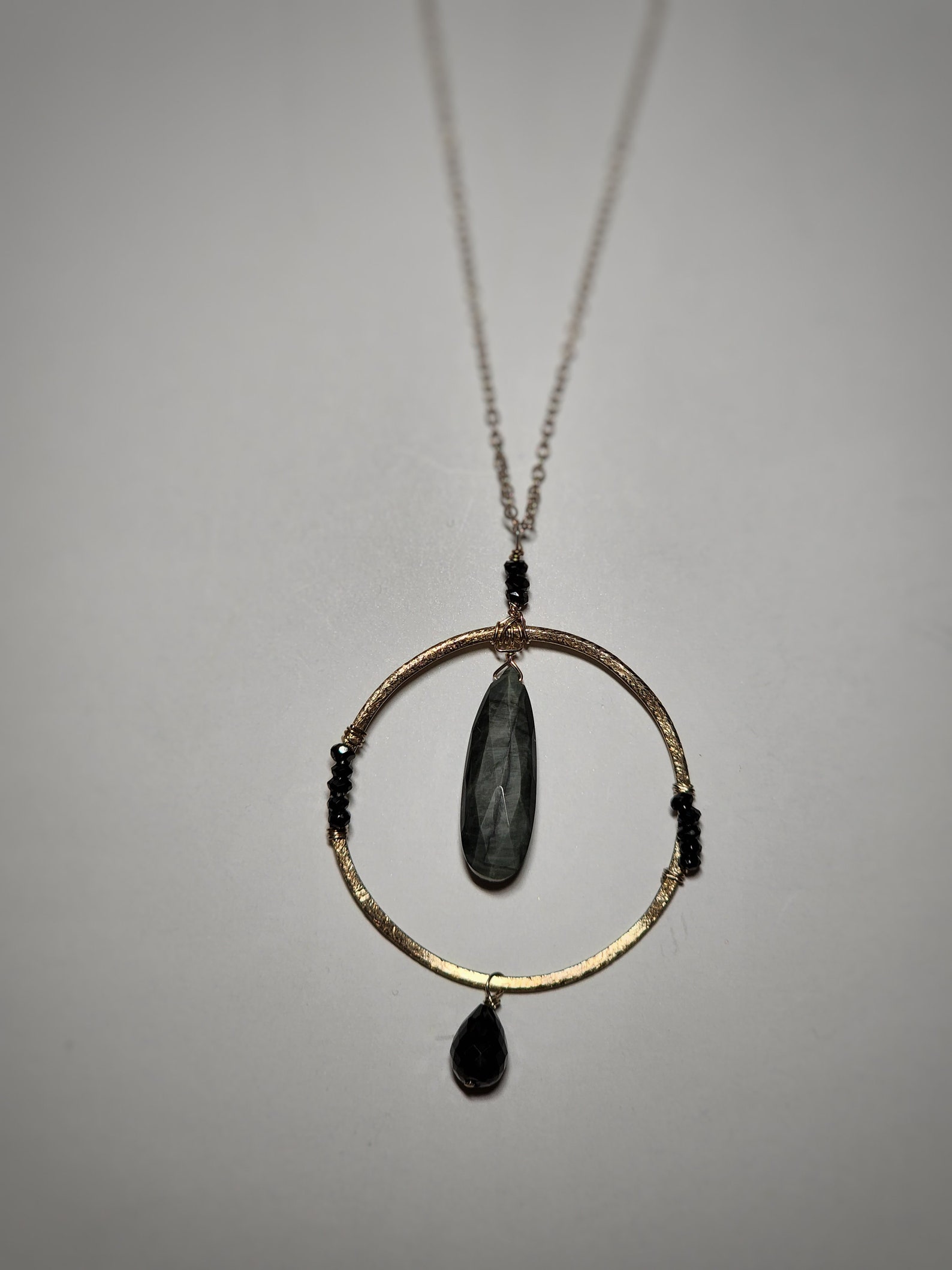Rudilated Quartz and Black Splinel Necklace - Etsy