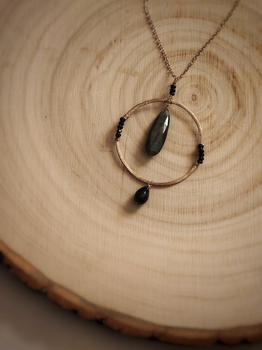 Rudilated Quartz and Black Splinel Necklace - Etsy