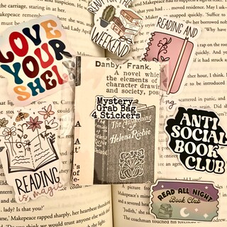 BooksandTreasures - Etsy