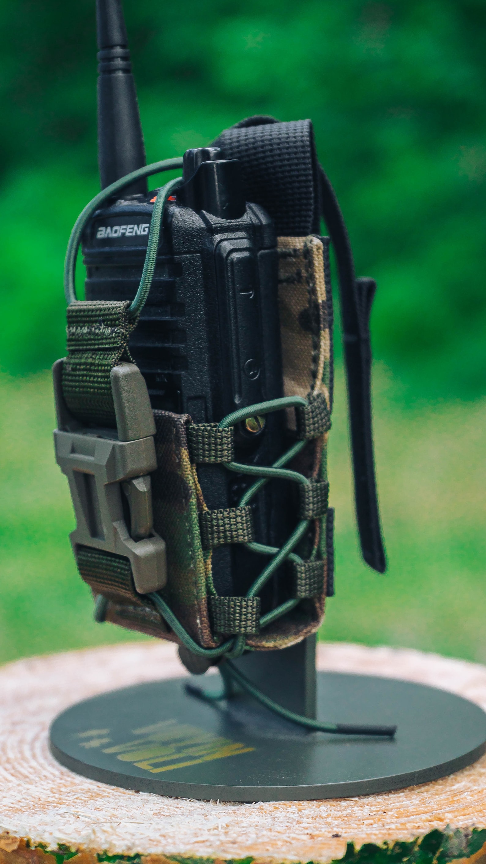 MOLLE Radio Holster Tactical Radio Pouch Camouflage Bag With Fixation ...