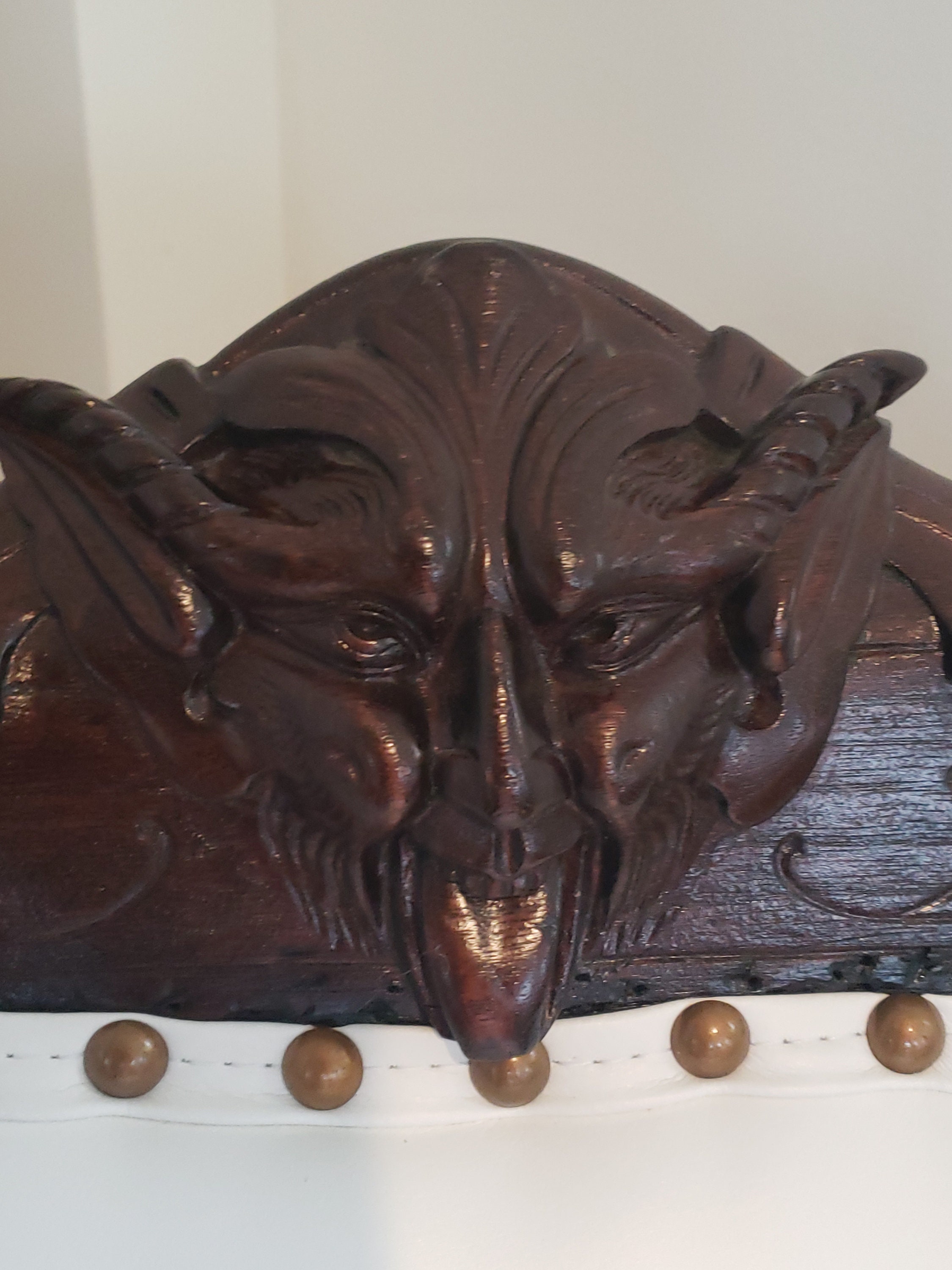 RARE Antique Chair With Lion Head Arms| Victorian Chair With Gothic ...