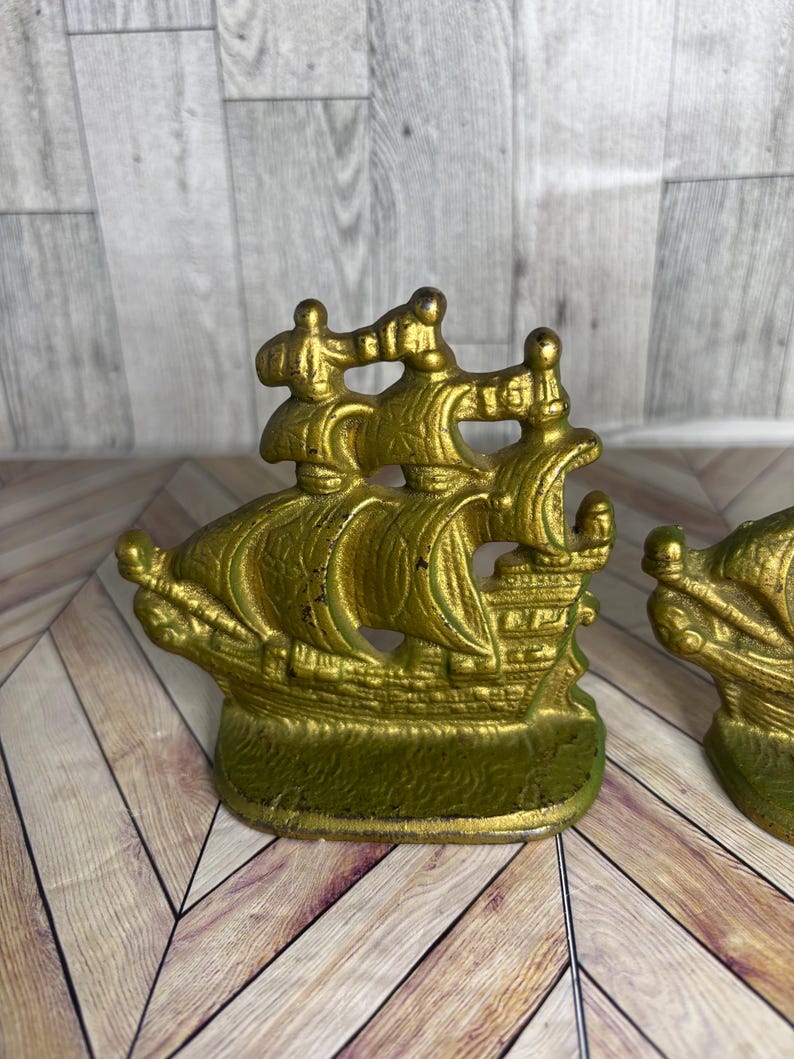 Vintage Metal Sailing Ship Galleon Pirate Ship Bronze Colored Bookends ...