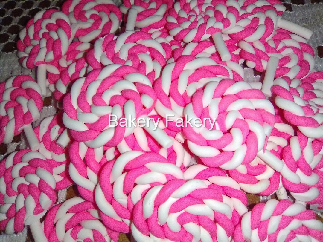 Pink Lollipops Candyland Miniature Fake Candy Lollipops Pink Swirl ...