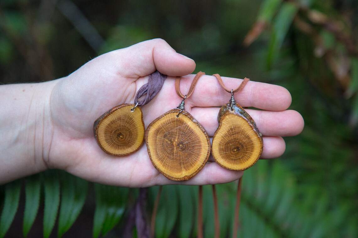 Wood Slice Necklace/ Wood Necklace/ Wood Slice Jewelry/ Wood - Etsy