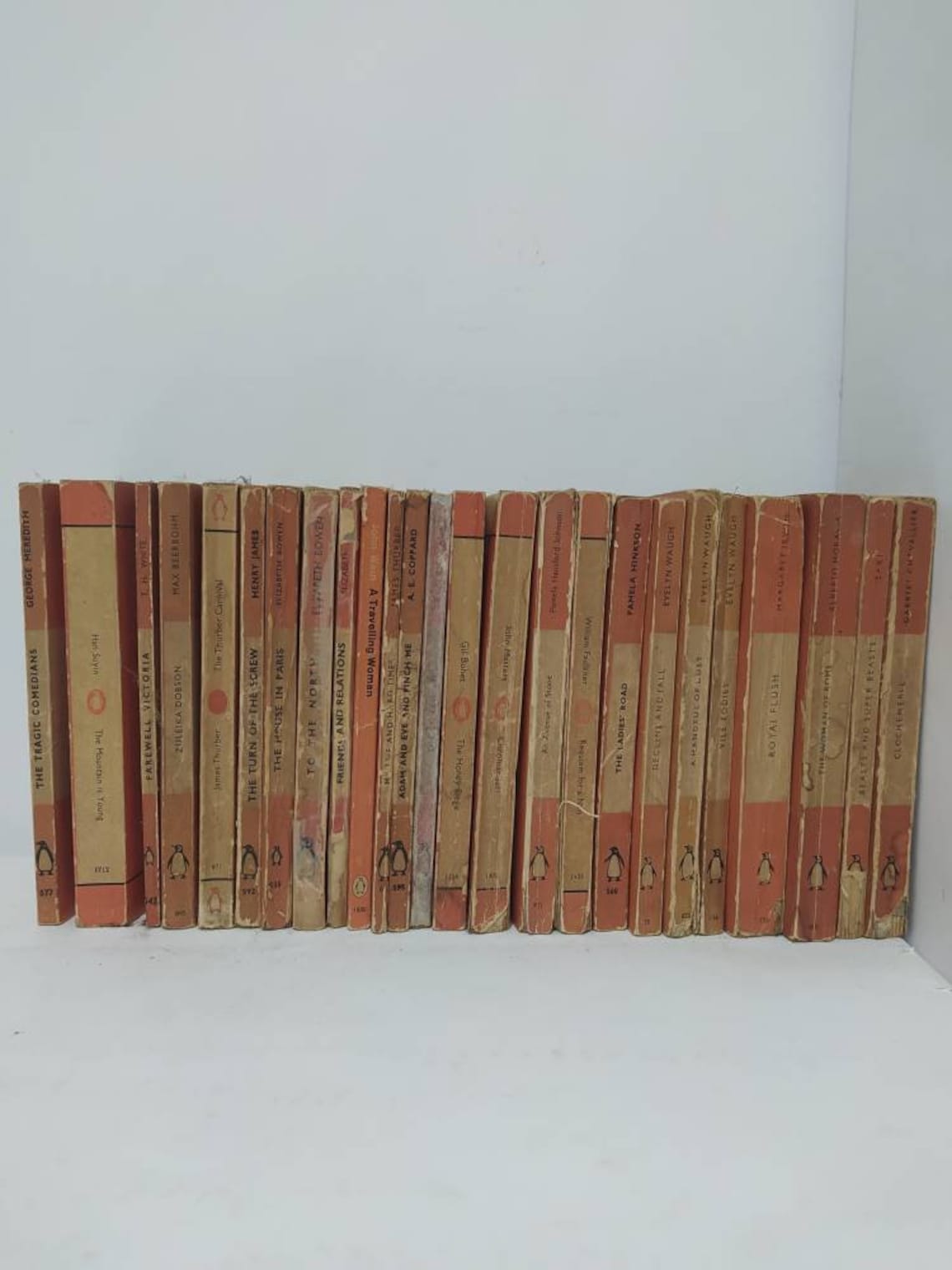 SURPRISE BOX Large Postage Box Full Books in Randomly or Manually ...