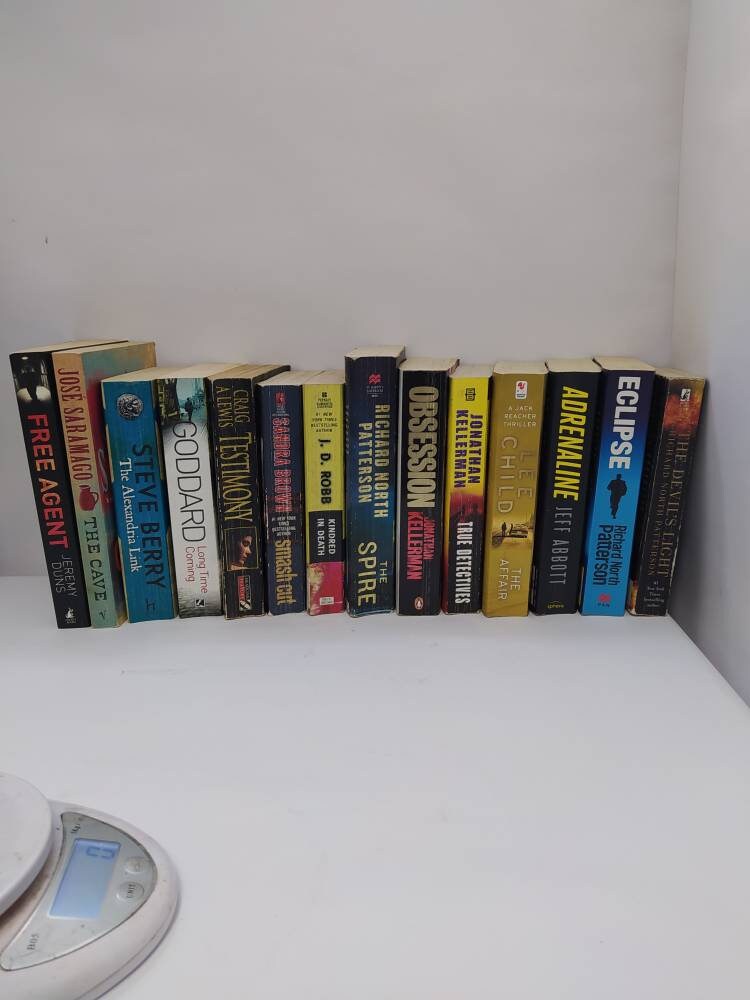 SURPRISE BOX Large Postage Box Full Books in Randomly or Manually ...