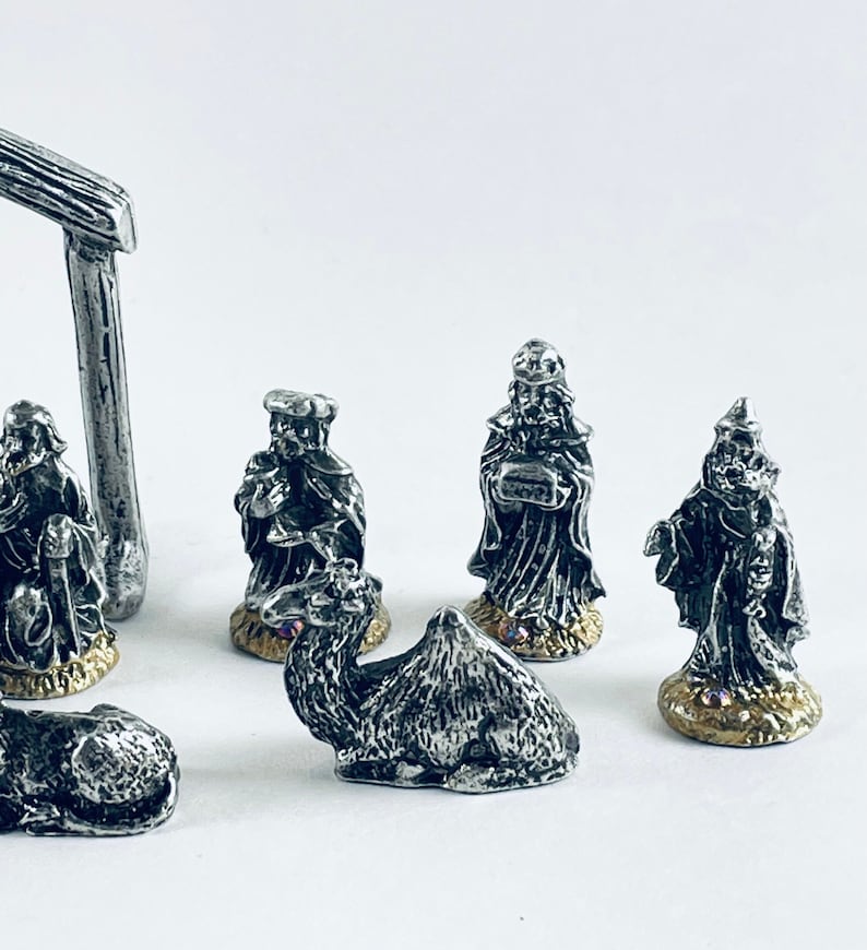 Miniature 11 Piece Pewter NATIVITY SET With MANGER and Crystals - Etsy