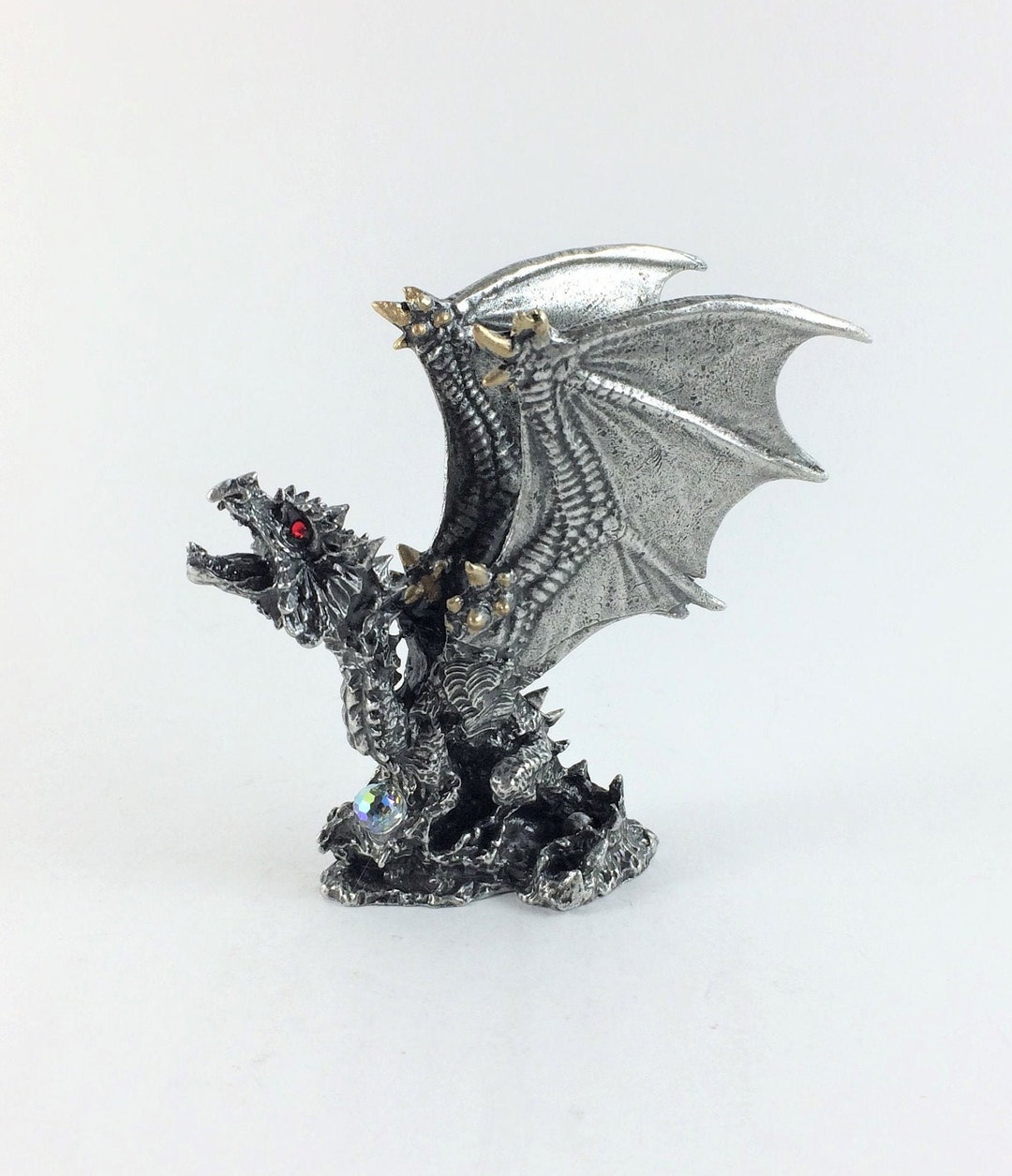 Pewter Dragon Protecting Crystal Treasure - Etsy