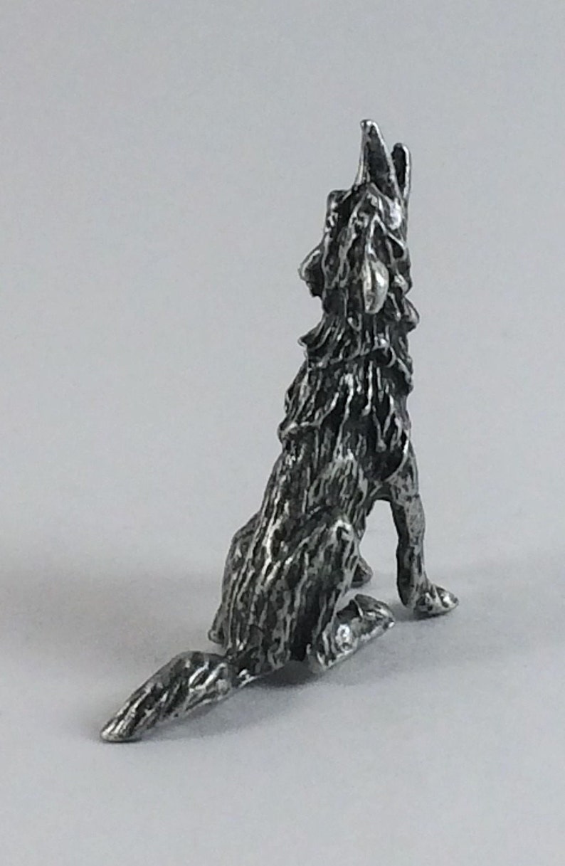 Pewter Sitting Howling Wolf - Etsy