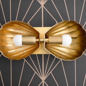 Deco Vanity Shell Light Art Deco Shell Retro Fixture Bathroom Lighting ...