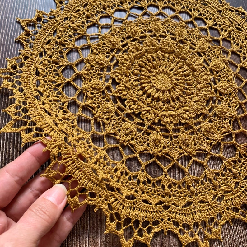 Crochet 13” Lace Round Modern Doily Flower Star Living Room Leaves ...