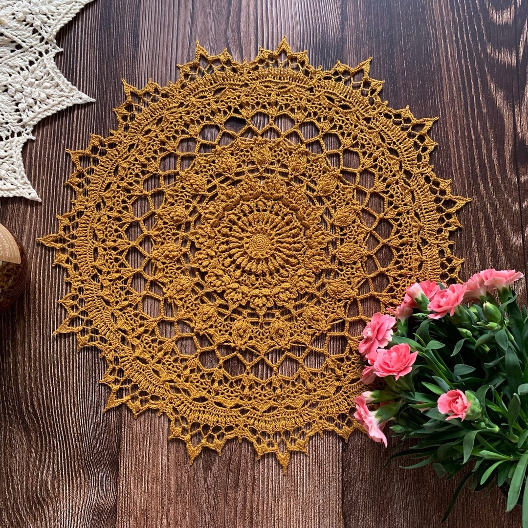 Crochet 13” Lace Round Modern Doily Flower Star Living Room Leaves ...