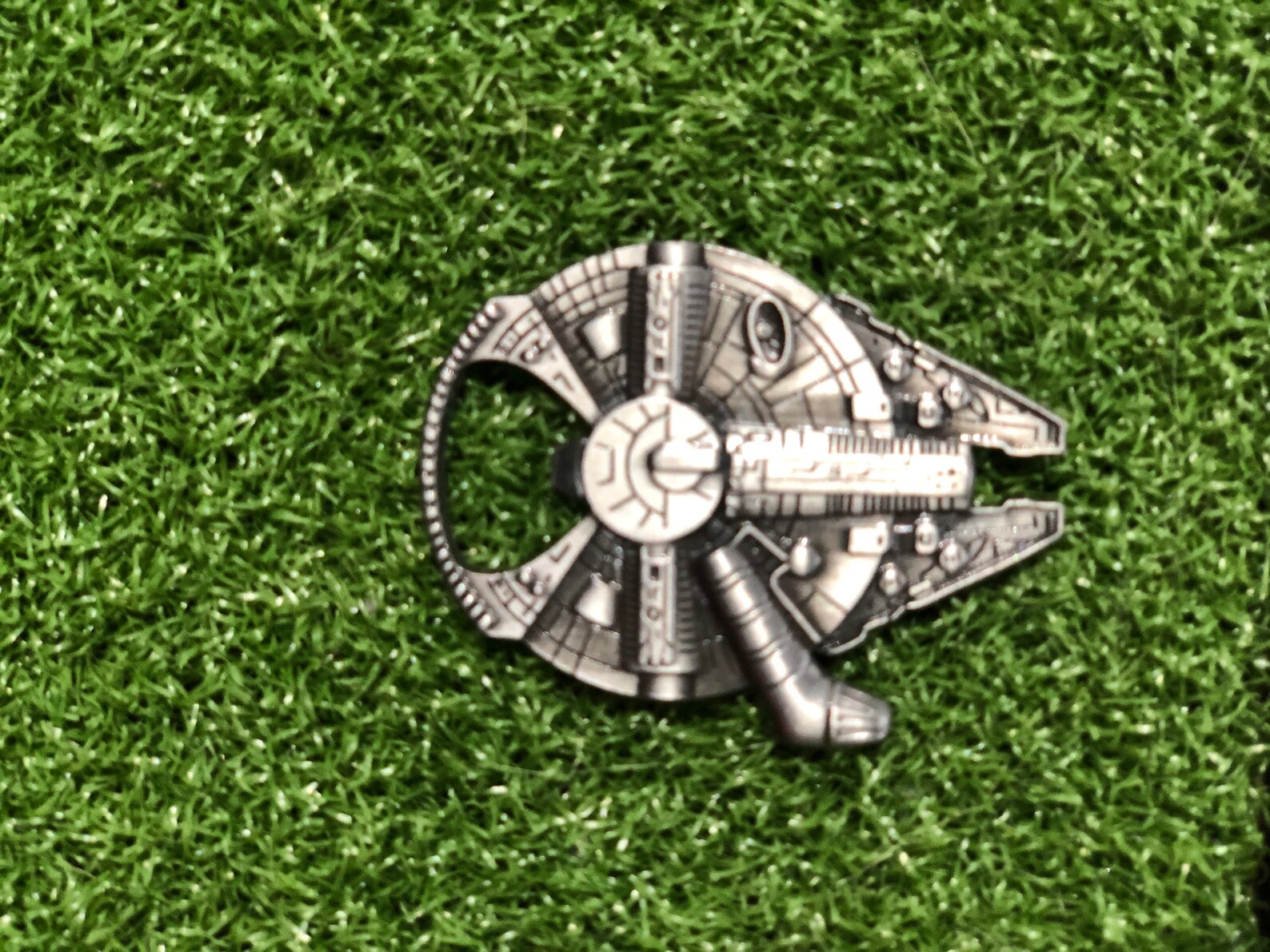 Millennium Falcon Ball Marker Star Wars by BACA Golf - Etsy