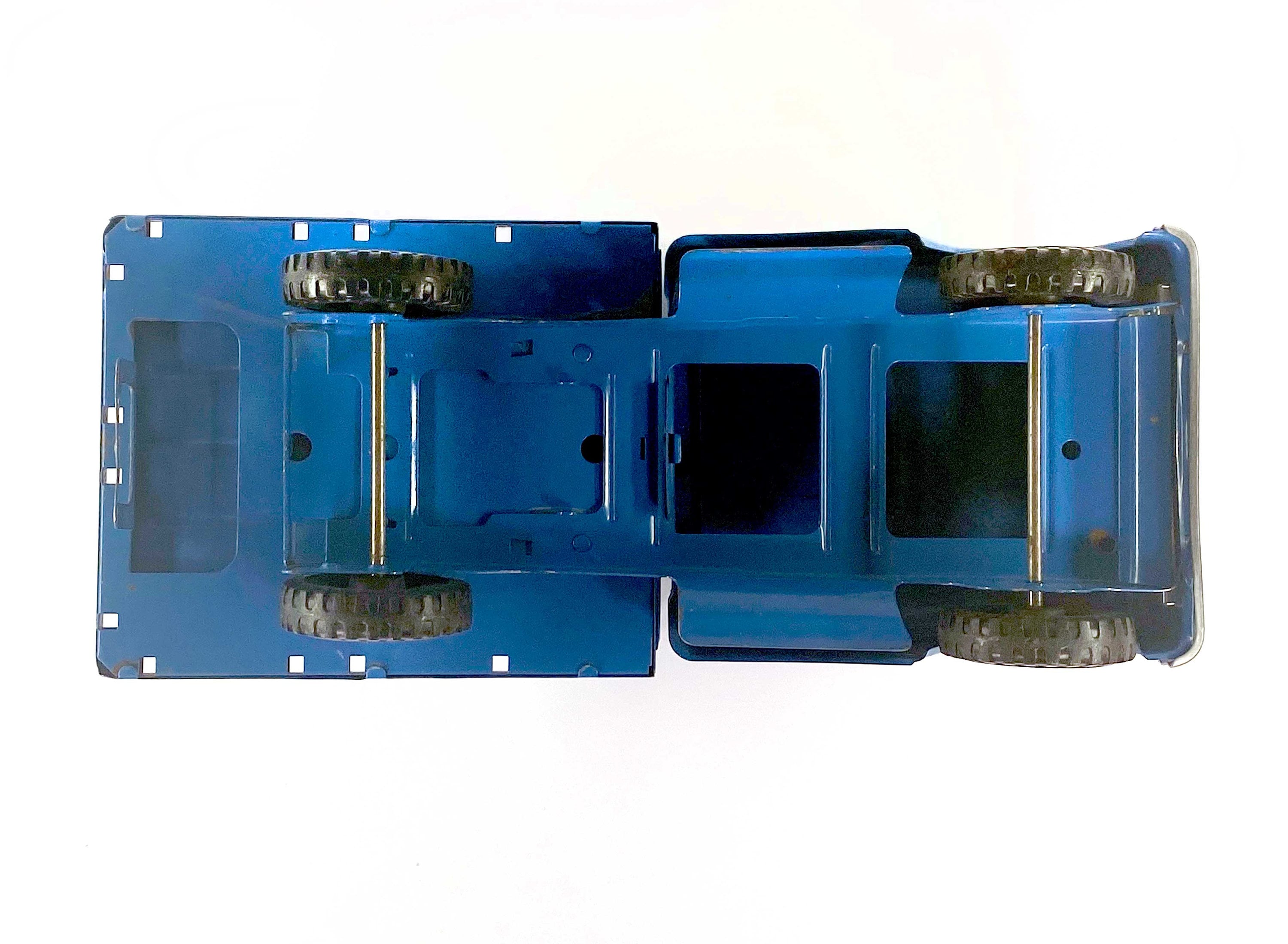 1962 Tonka Farm Stake Truck No. 404 in 18 Light up Wood Display Box ...