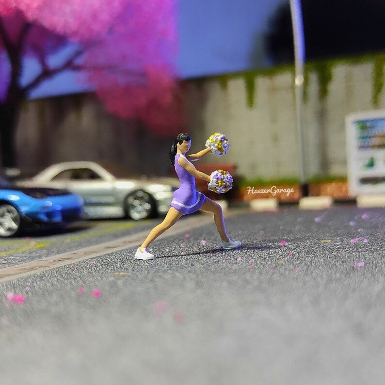 Miniature Diorama Diecast Cheerleader 2 Mini Action Figure Scale 1/64 ...