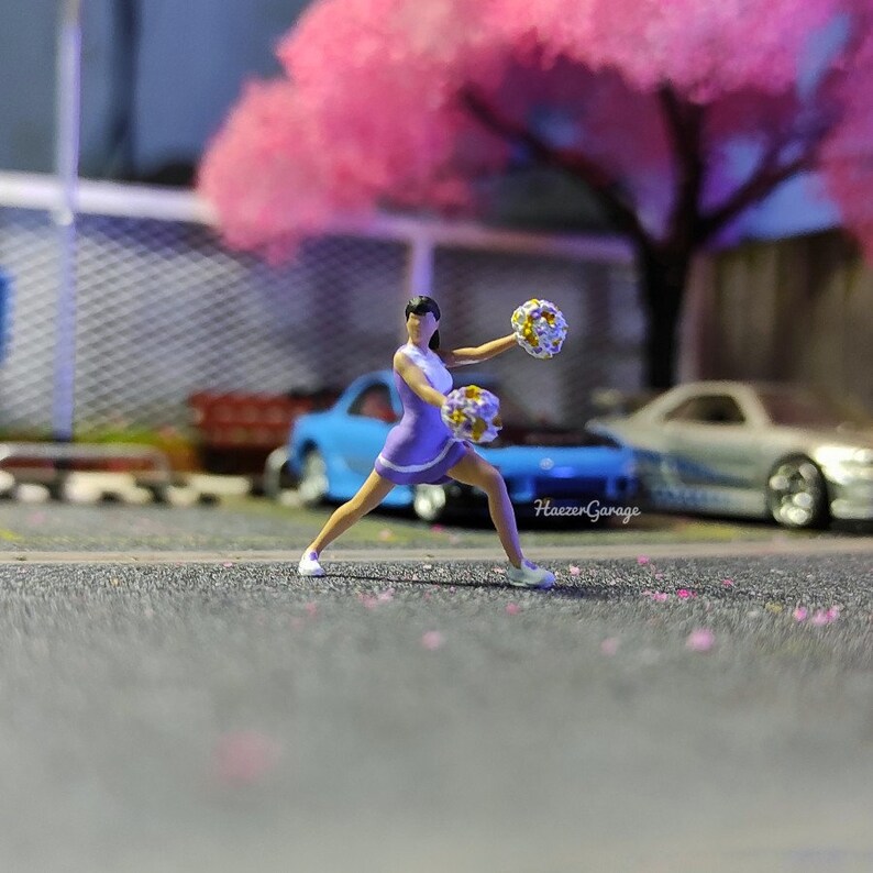 Miniature Diorama Diecast Cheerleader 2 Mini Action Figure Scale 1/64 ...