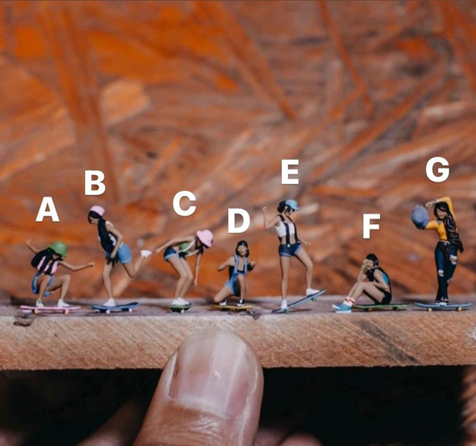 Miniature Action Figures Skateboard Diorama HO Scale 1:87 Decoration 1/ ...