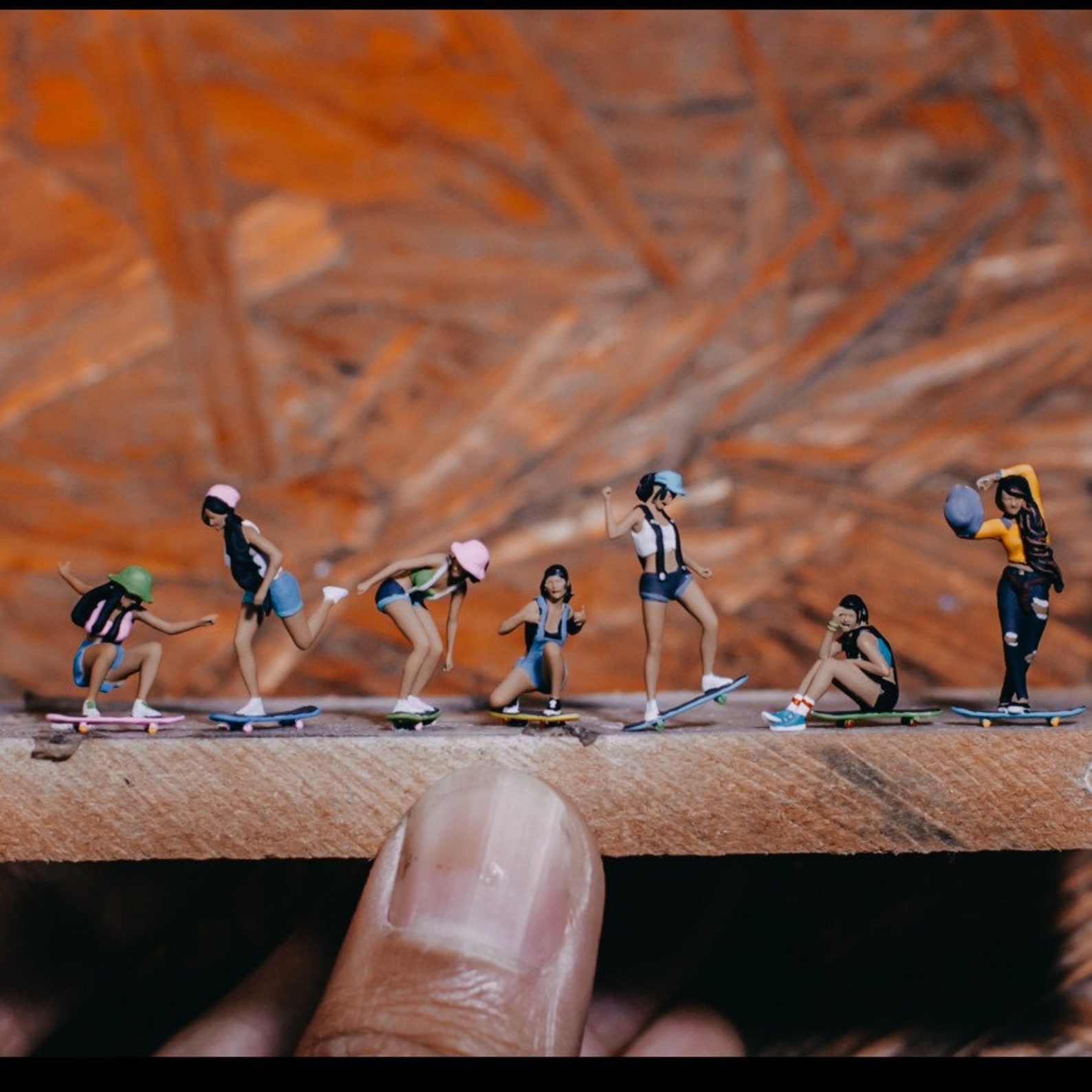 Miniature Action Figures Skateboard Diorama HO Scale 1:87 Decoration 1/ ...