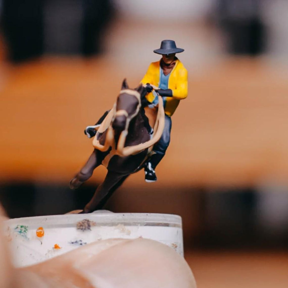Miniature Action Figures Cowboy on Horseback Scale HO 1/87 NO Preiser ...