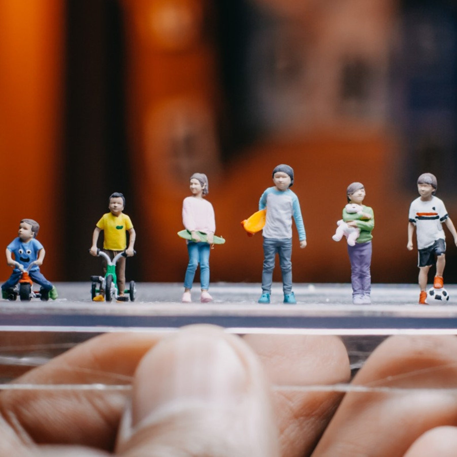 Miniature Action Figure Kids Playing Little Boys and Girls for Diorama ...