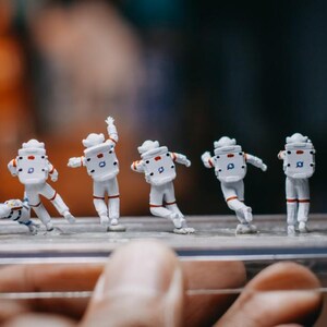 Miniature Action Figure Astronaut Man Diorama Scale 1:87 Decoration ...