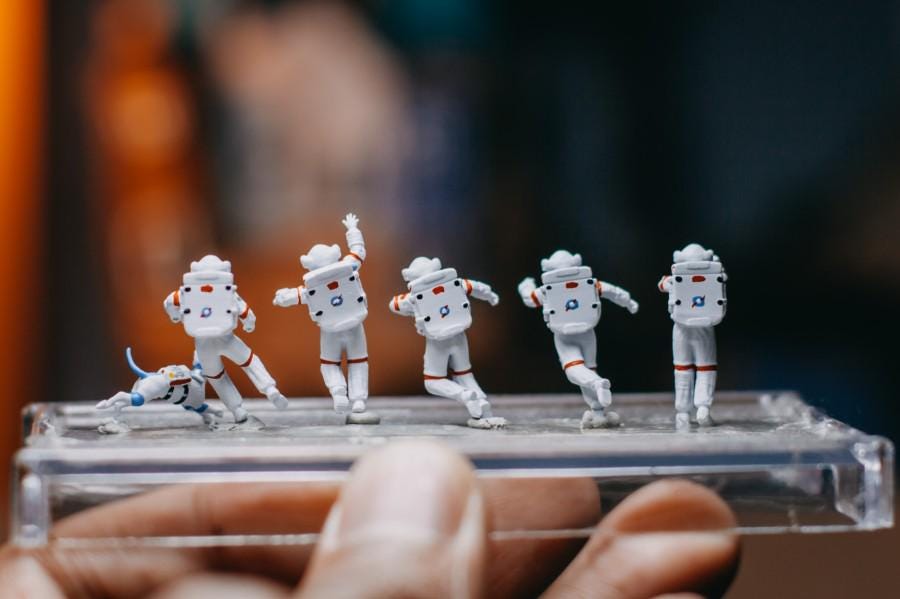 Miniature Action Figure Astronaut Man Diorama Scale 1:87 Decoration ...