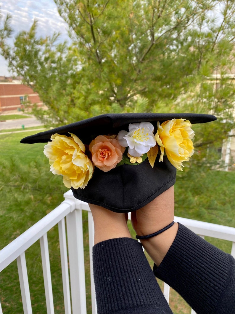 Graduation Cap Flower Crown - Etsy