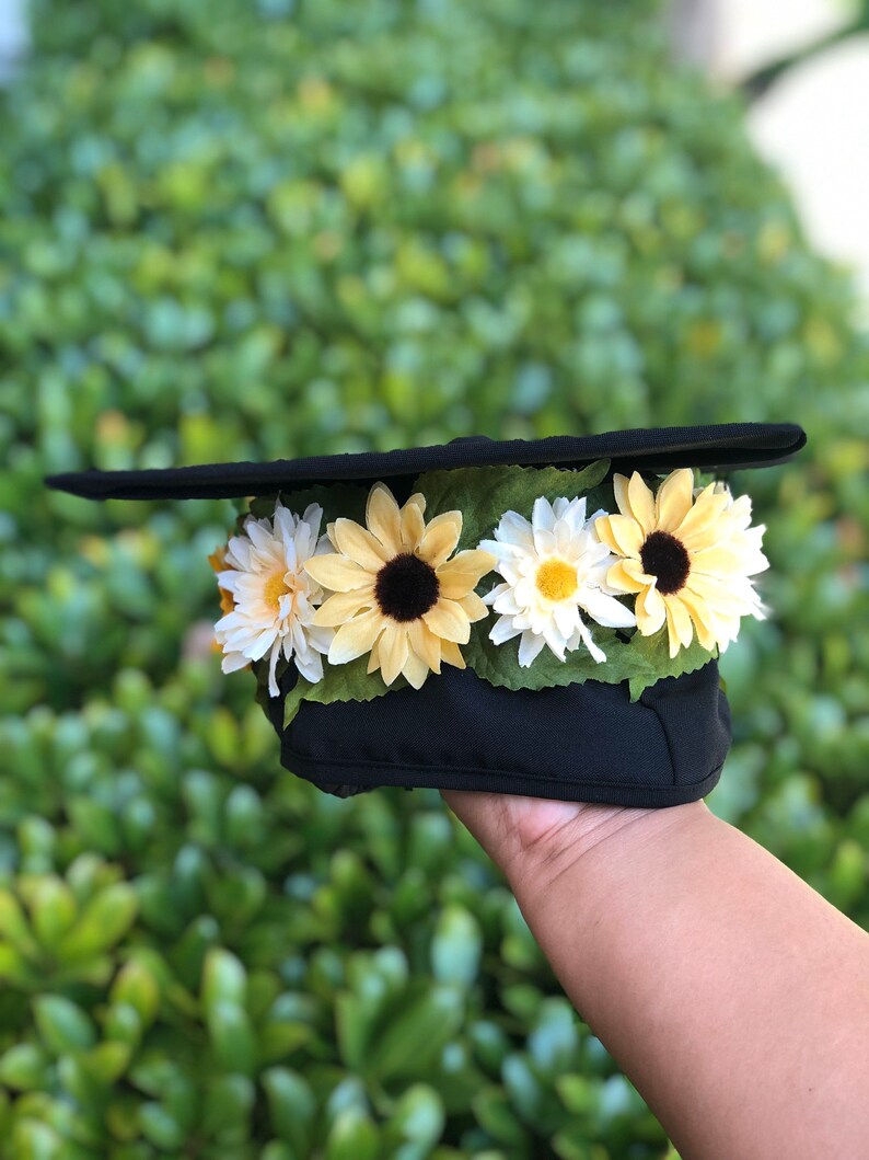 Custom Graduation Cap Flower Crown | Etsy