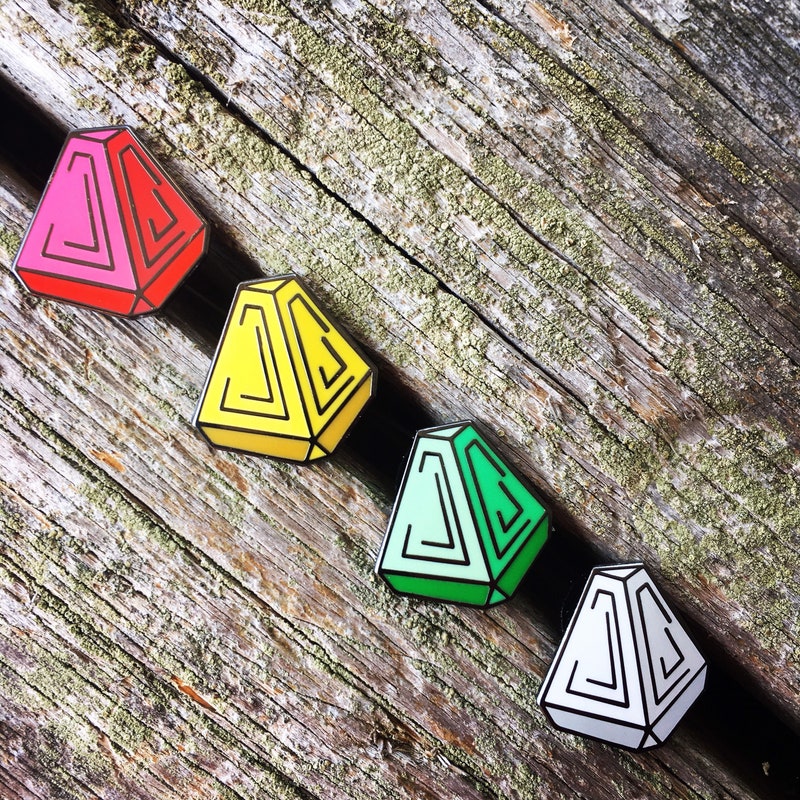 D4 Pin - Etsy