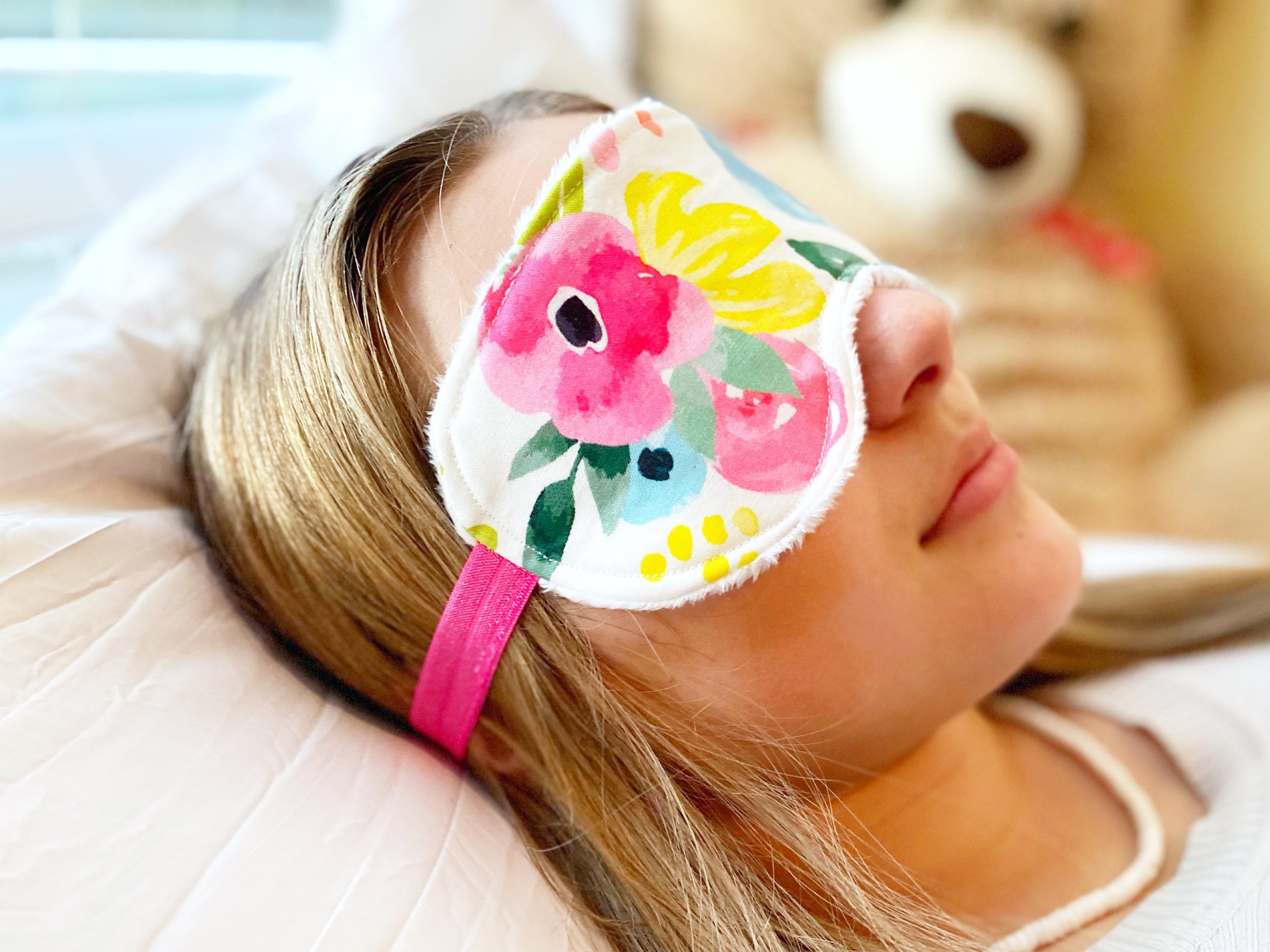 Sleeping Eye Mask Sewing Pattern & VIDEO Tutorial Printable - Etsy Canada