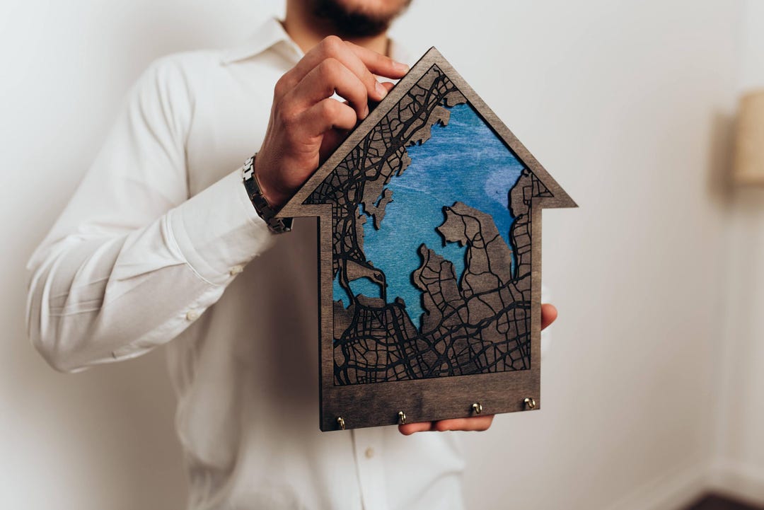 Wooden House Map Key Holder, Personalized Key Organizer, Location Map ...