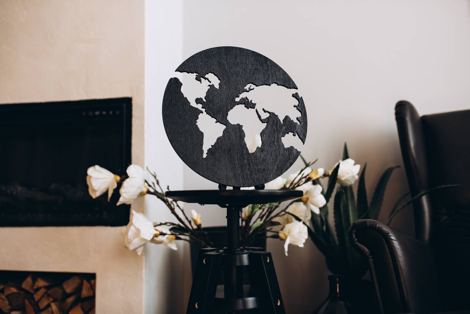 Wooden World Map 5th Anniversary Gift Custom Wood Map Table - Etsy