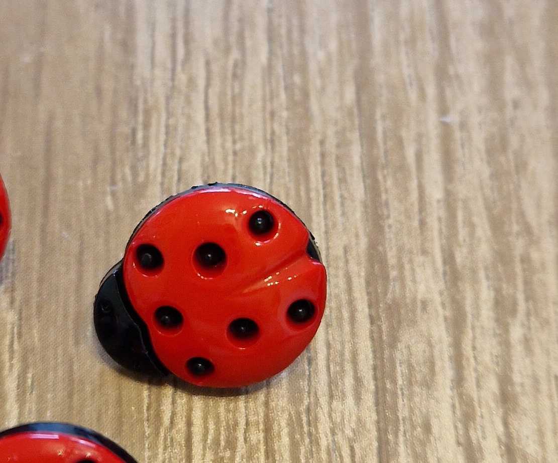 Ladybird Lady Bug Buttons Pack of 6 - Etsy