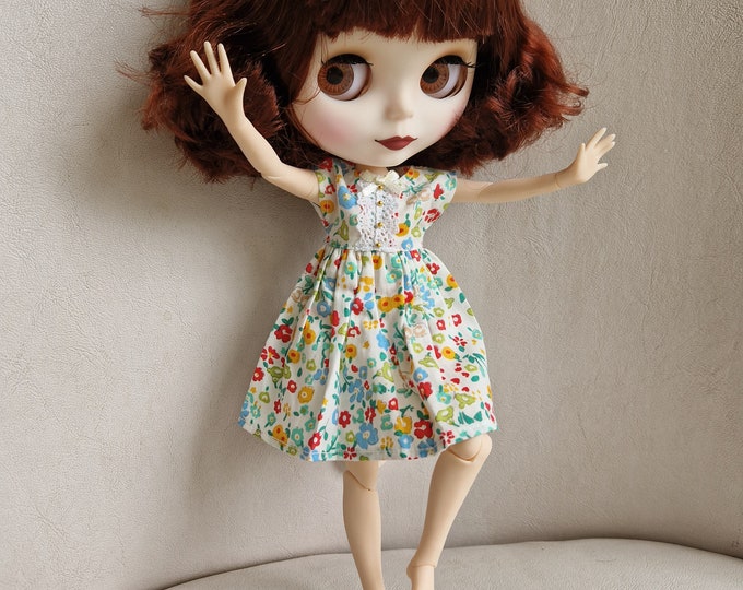 Beautiful Blythe Style Doll 'nikki' With Colour Changing Eyes and a ...
