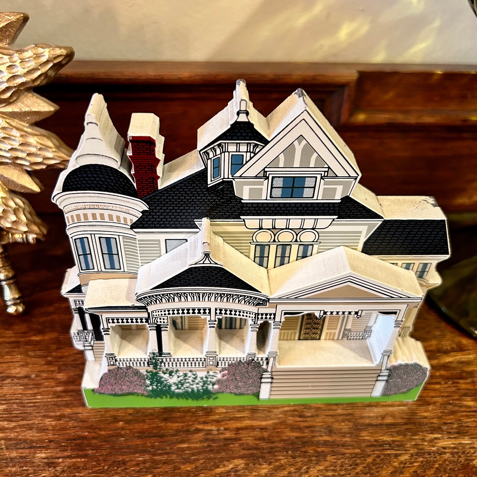 Shelia's House Pillow-thompson House Helena, Arkansas Wooden Historic ...