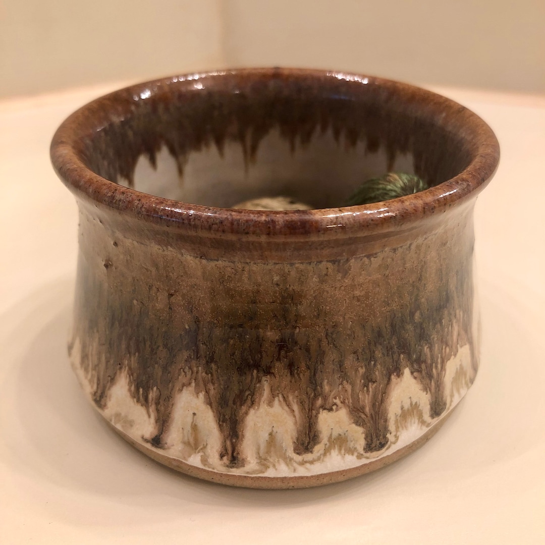 Vintage Hand Thrown Pottery Bowl: Signed Bev Freeburg Northwest Art - Etsy