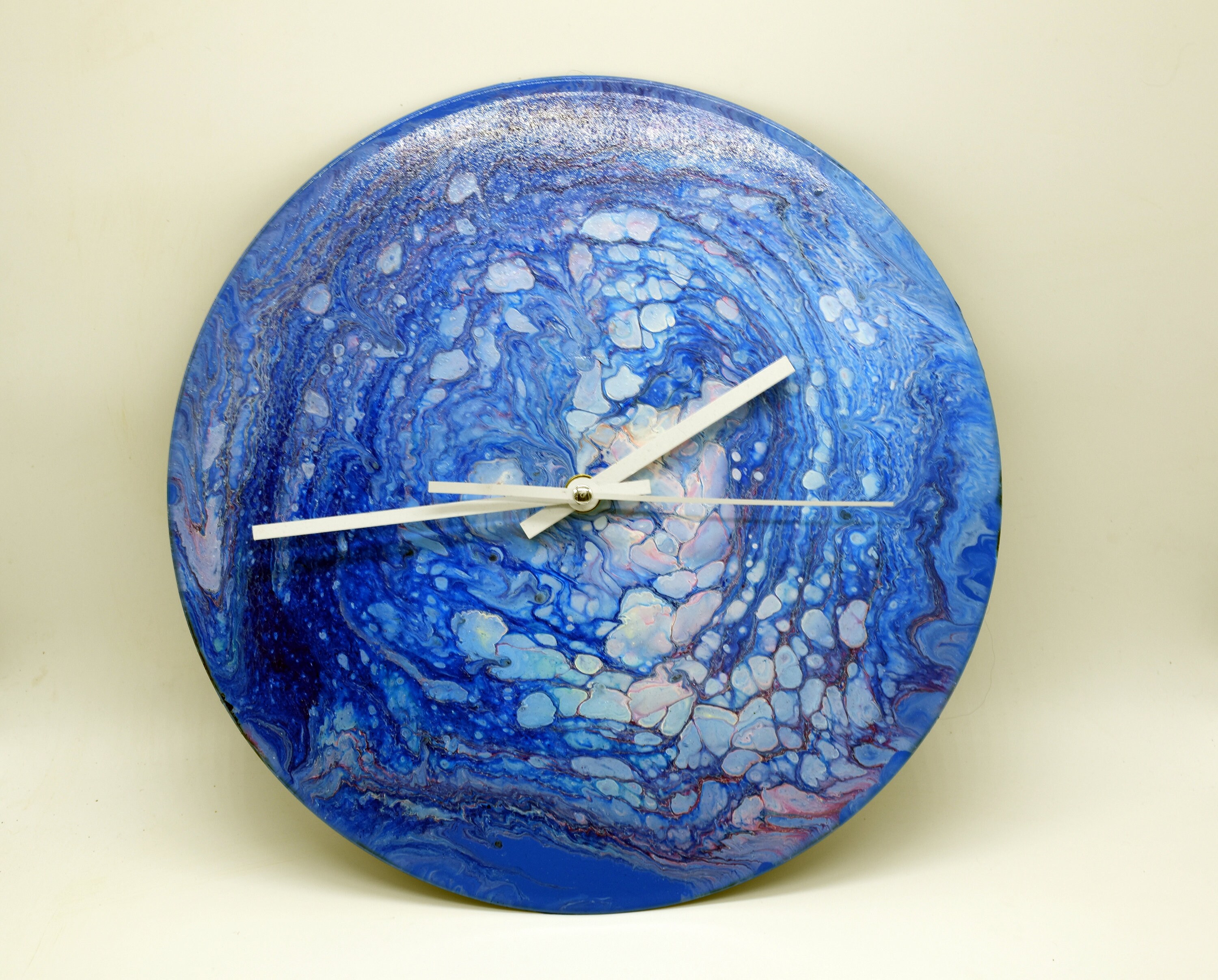 Acrylic Pouring Clock on Vinyl Record - Etsy