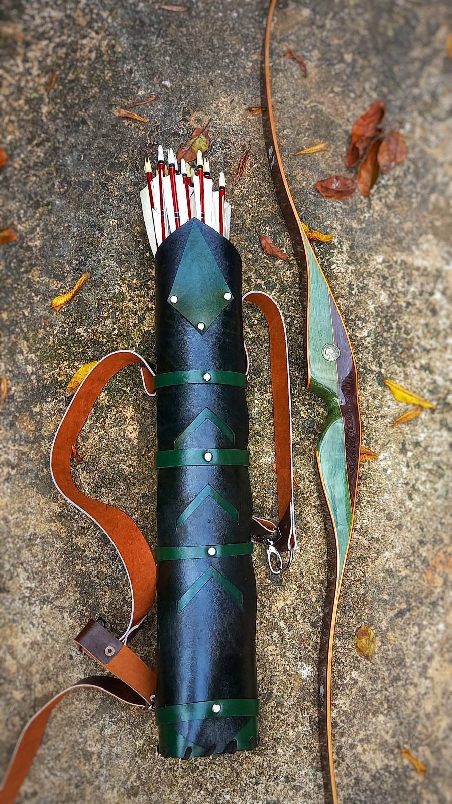 Oliver Queen Quiver Arrow Cosplay Red Handmade Full Grain Cow - Etsy