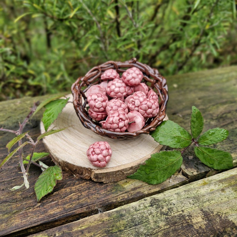 ZoeMakesButtons - Etsy