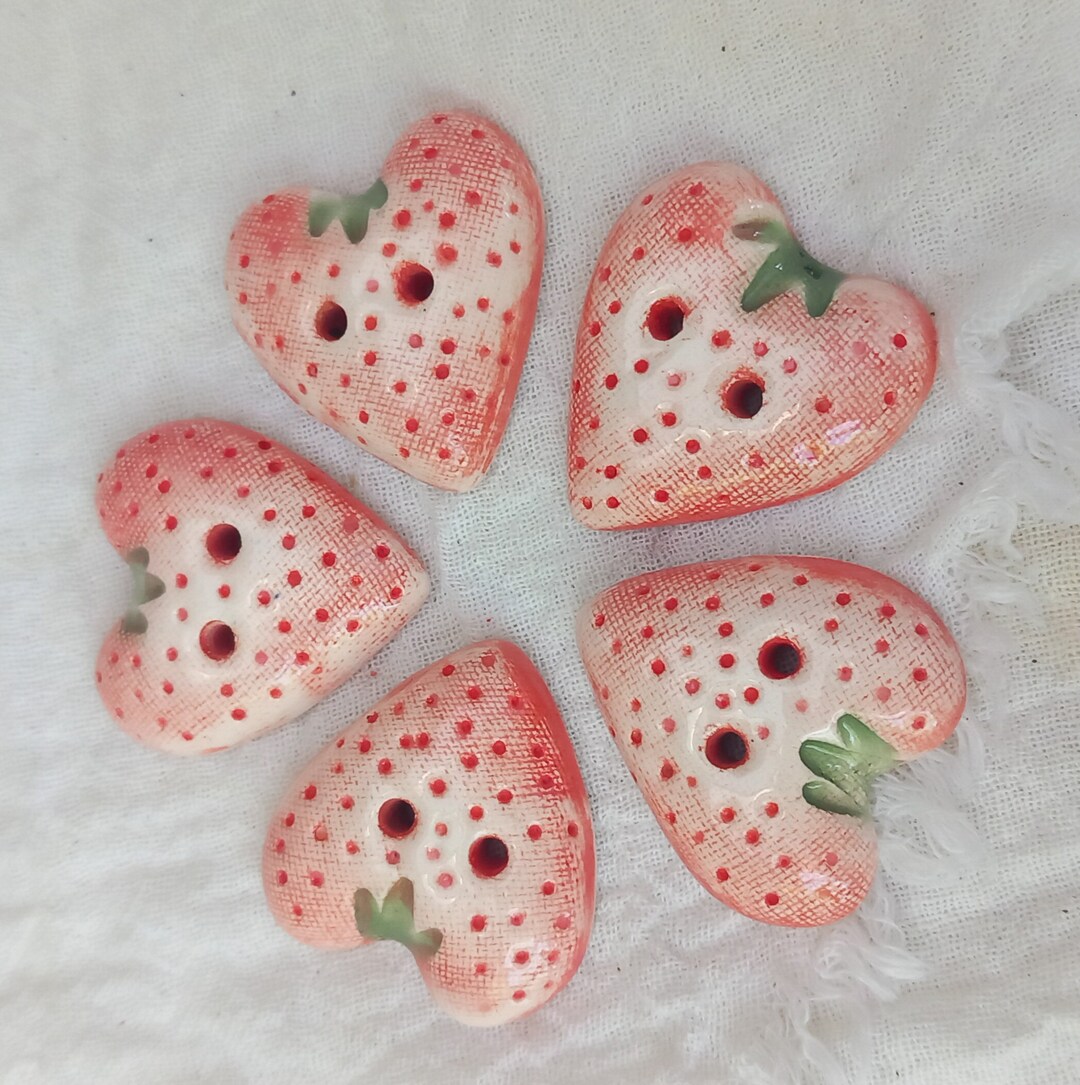 Pink Strawberry Buttons. A Set of 5 Cute Handmade and Handpainted ...