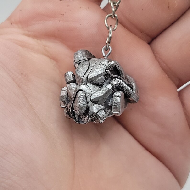 Fallout Keychain X01 Power Armor Helmet - Etsy