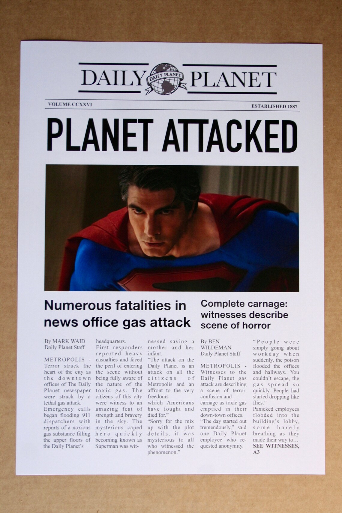 Daily Planet Fan Art smallville & Crisis on Infinite Earths - Etsy