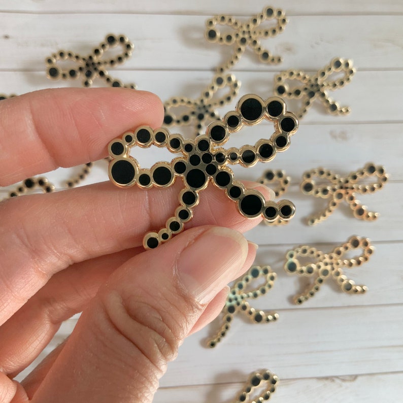 Pretty Gold Plated Large Bow Shaped Enamel Pin. Comes in Black or ...
