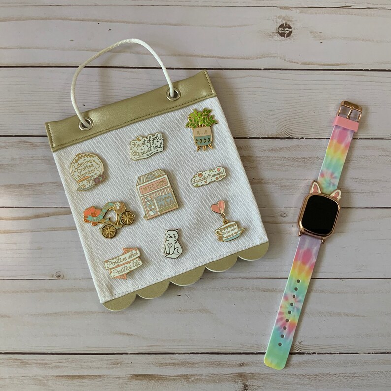 Mini enamel pin display banner pennant with canvas and vegan | Etsy