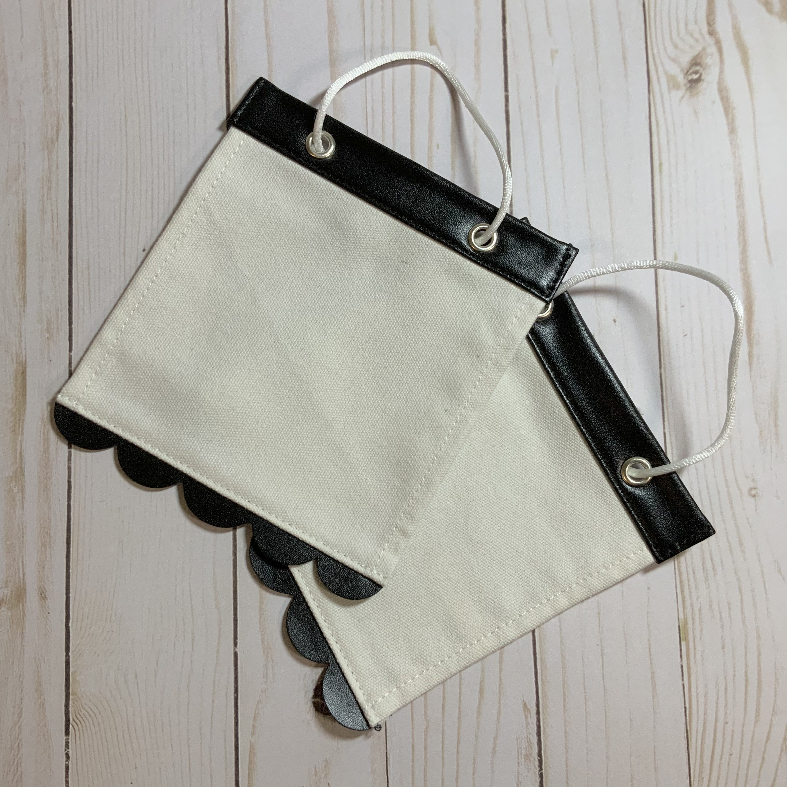 Mini Enamel Pin Display Banner Pennant With Canvas and Vegan - Etsy