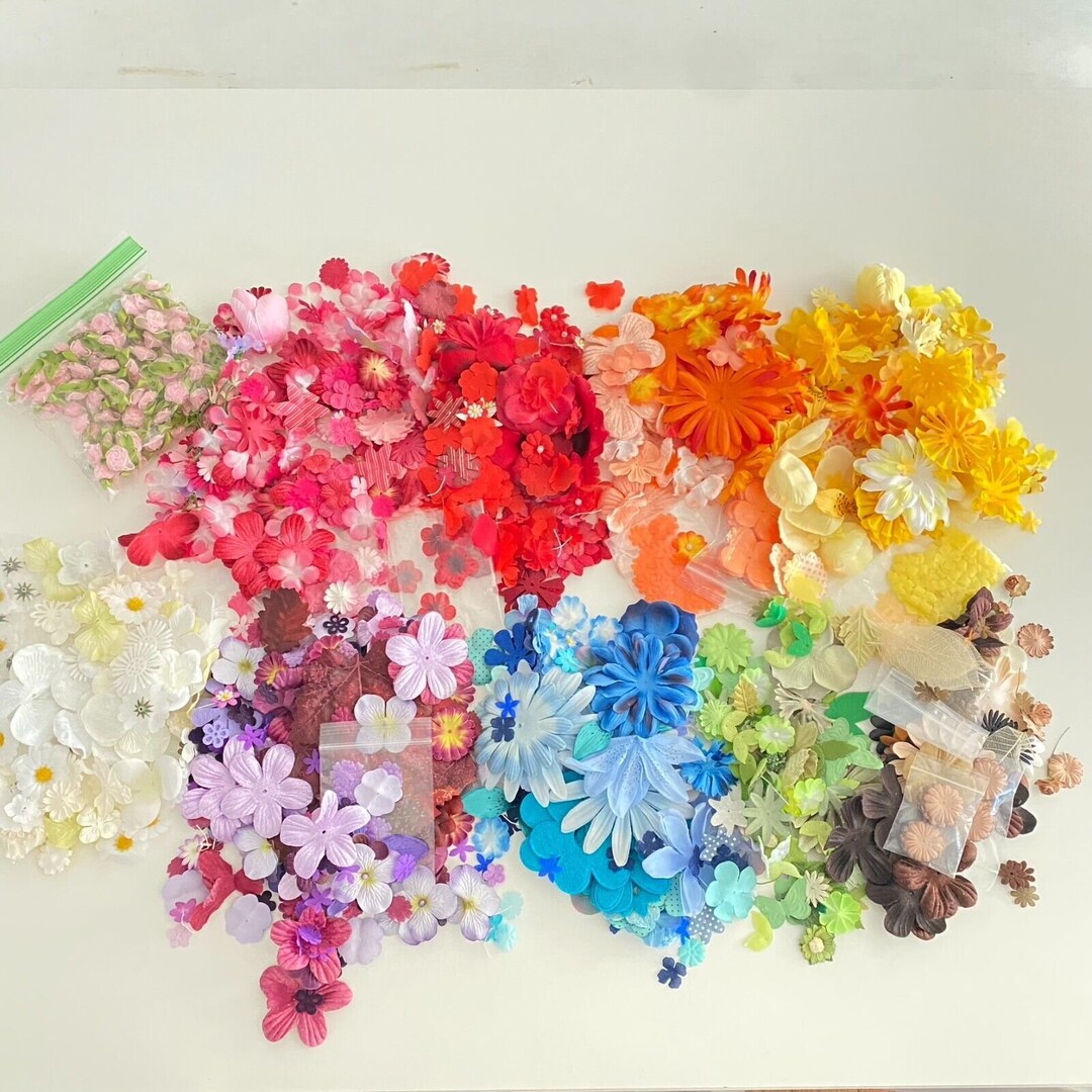 Huge Lot of Flowers for Crafts Scrapbooking Mixed Media Junk - Etsy