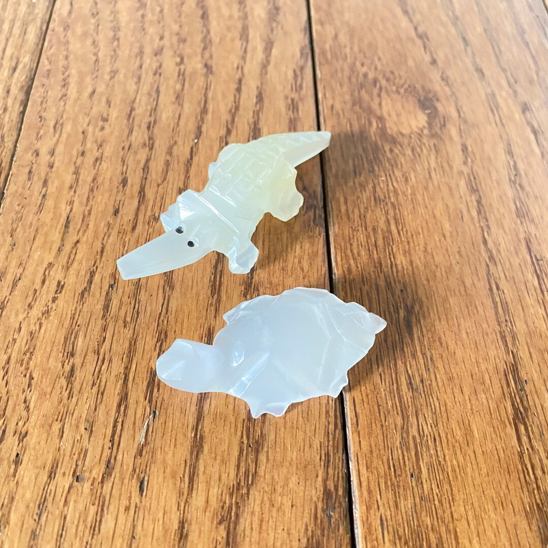 Stone Onyx Turtle and Alligator Miniature Figurines Bookshelf - Etsy