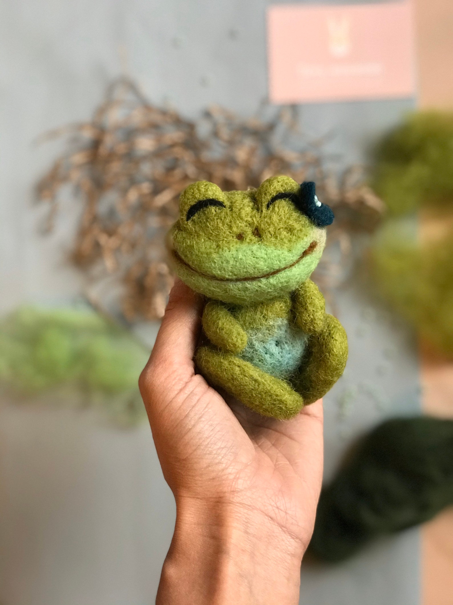 Frog toys for baby for newborn photo frog for you wool | Etsy