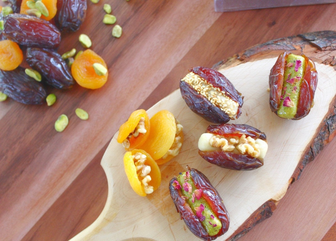 Medjool Stuffed Gourmet Dates, Pistachio Dates, Almond Dates, Ramadan ...