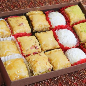 Assorted Baklava & Maamoul Package, Sampler Baklava Package, Mixed ...